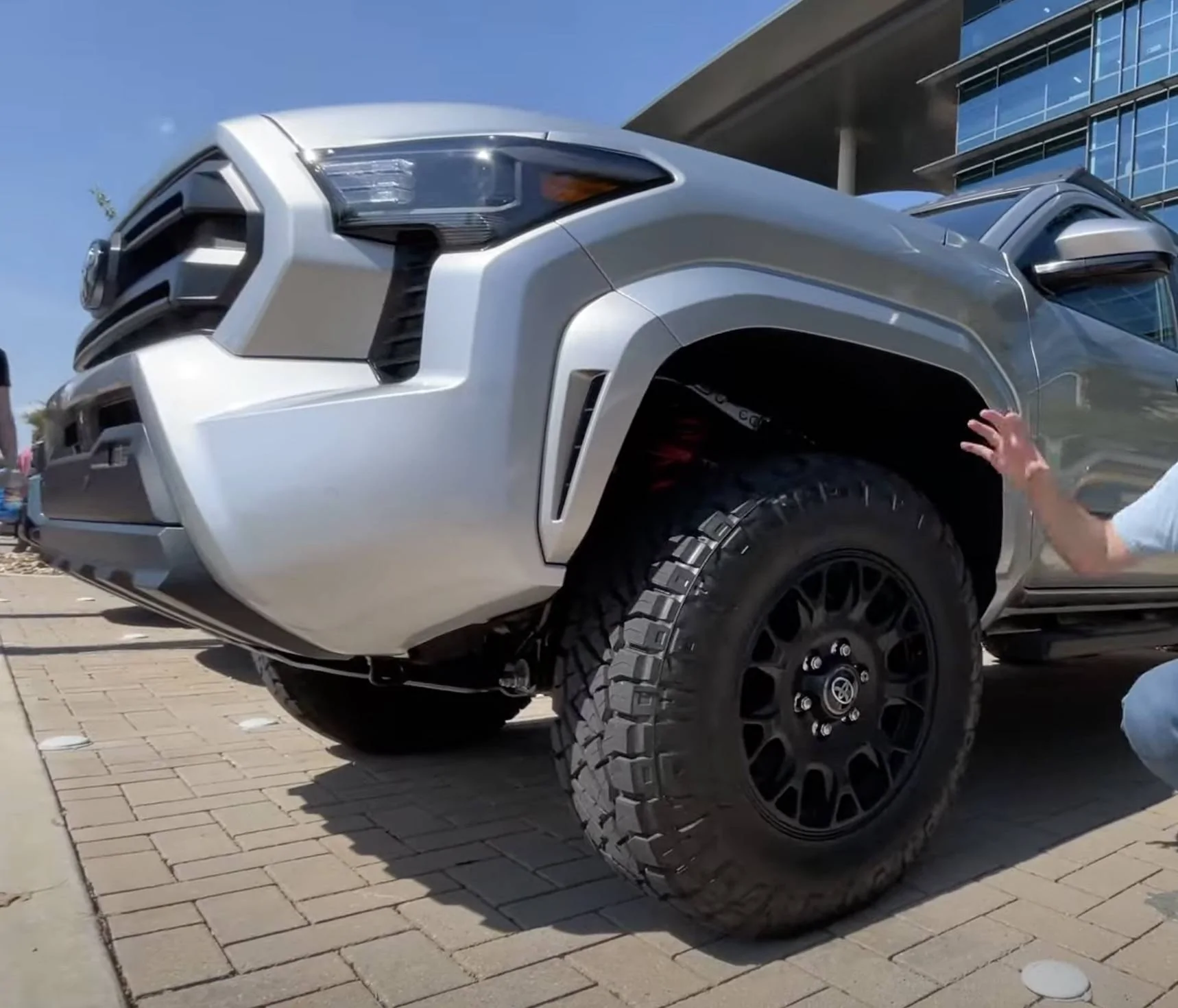 Lifted 2024 Tacoma Build SR5 W Toyota Accessories TRD 40 OFF