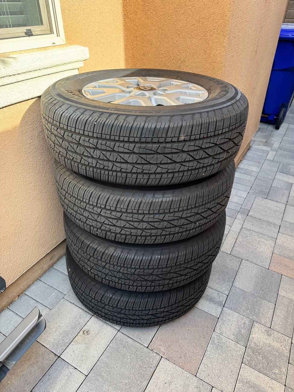 California - OEM SR5 Wheels/Tire - Socal (LA County) | 2024 Tacoma ...
