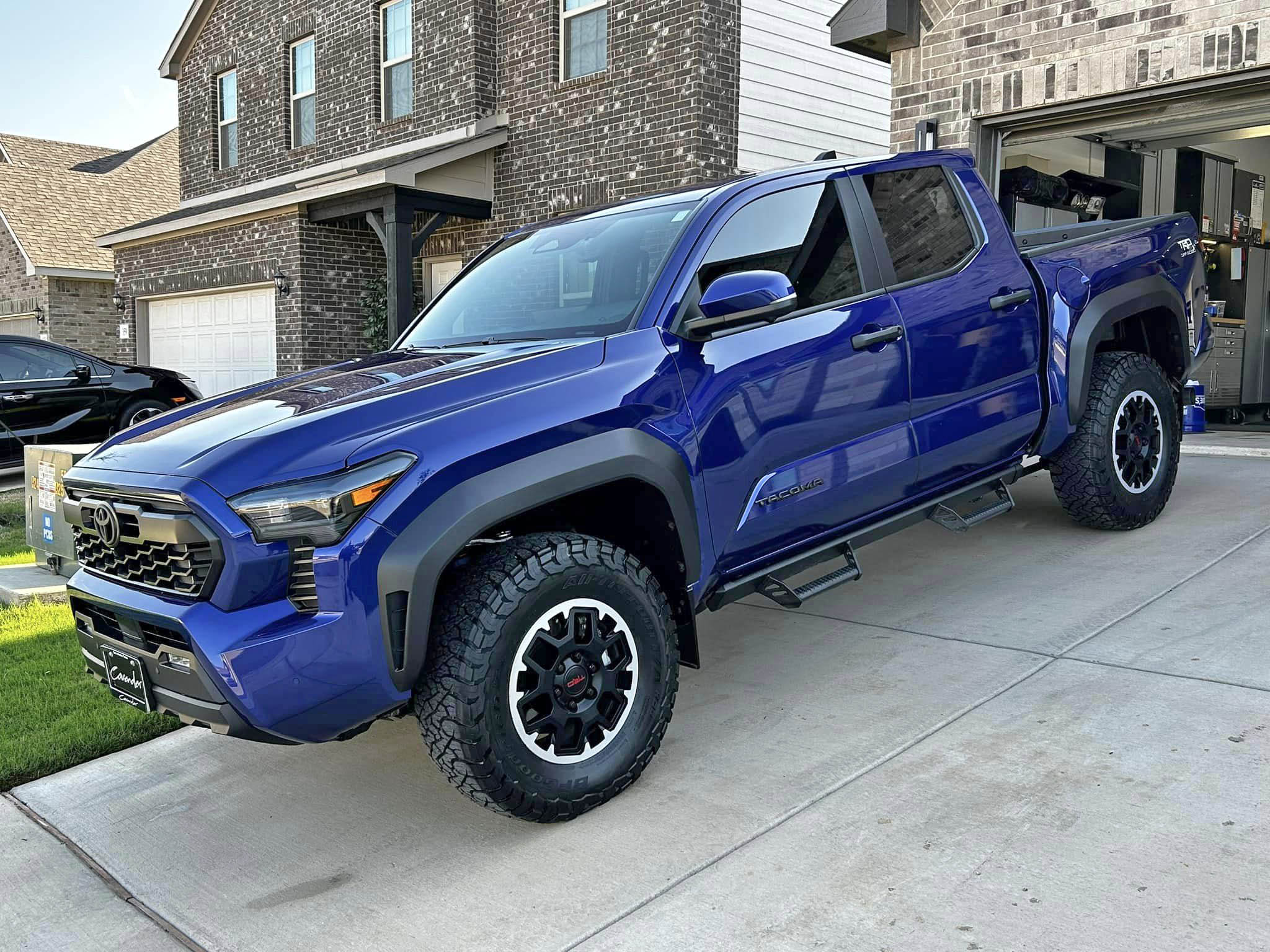 285/70-17 BFG AT KO3 on OEM TRD OR wheels Blue Crush Metallic | 2024 ...