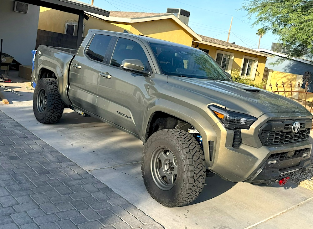 2024 Tacoma on King/Icon Suspension Kit + Toyo Open Country RT 295/75 ...