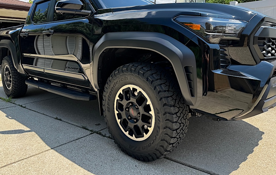 285/70/17 K03 stock tires on TRD Off-Road wheels | 2024 Tacoma Forum (4th Gen) News, Specs ...