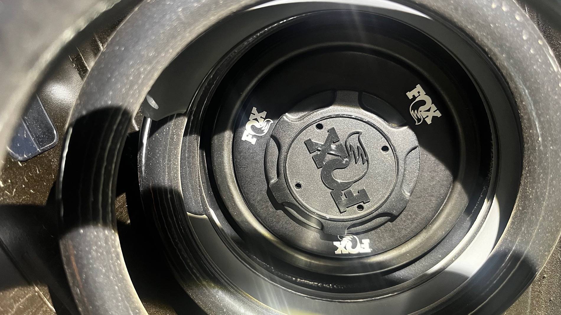 Trailhunter Coil Hydraulic Stops are FOX | 2024 Tacoma Forum (4th Gen ...