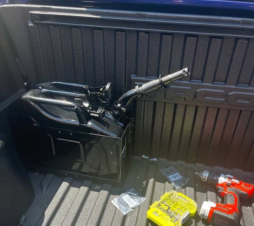 4th gen fuel tank capacity problem solved! Jerry can holder installed ...