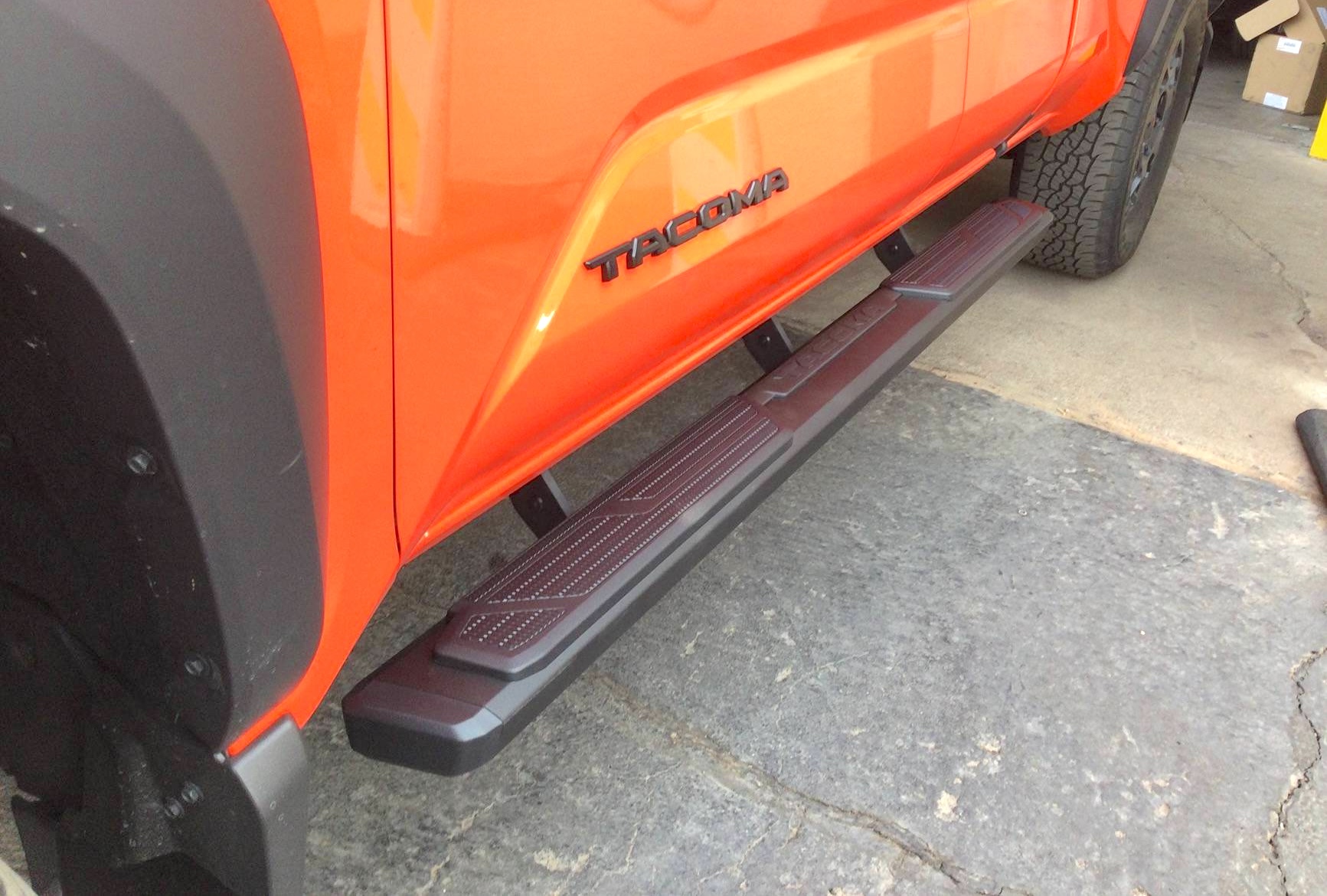 OEM 5" Oval Tube Steps & Canadian (Wider) Mud Flaps Installed | 2024 ...